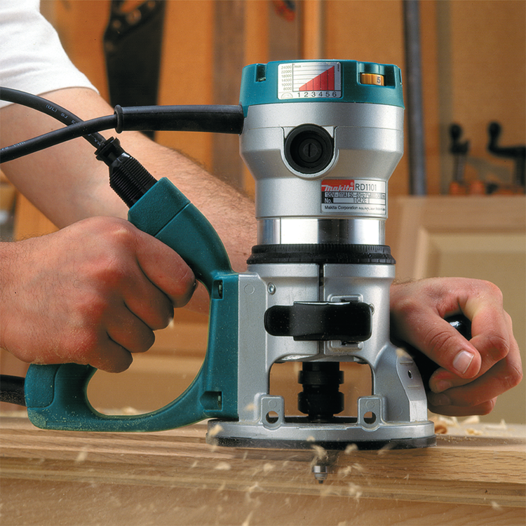 Makita RD1101 2-1/4 HP* D-Handle Router | PlumbersStock